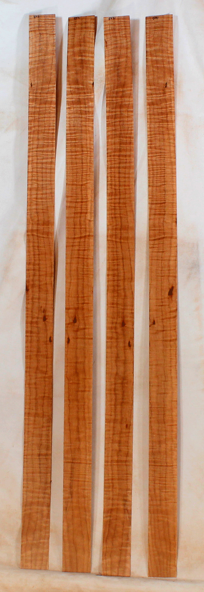 Maple Bow Veneer (SP71) — Wood From the West