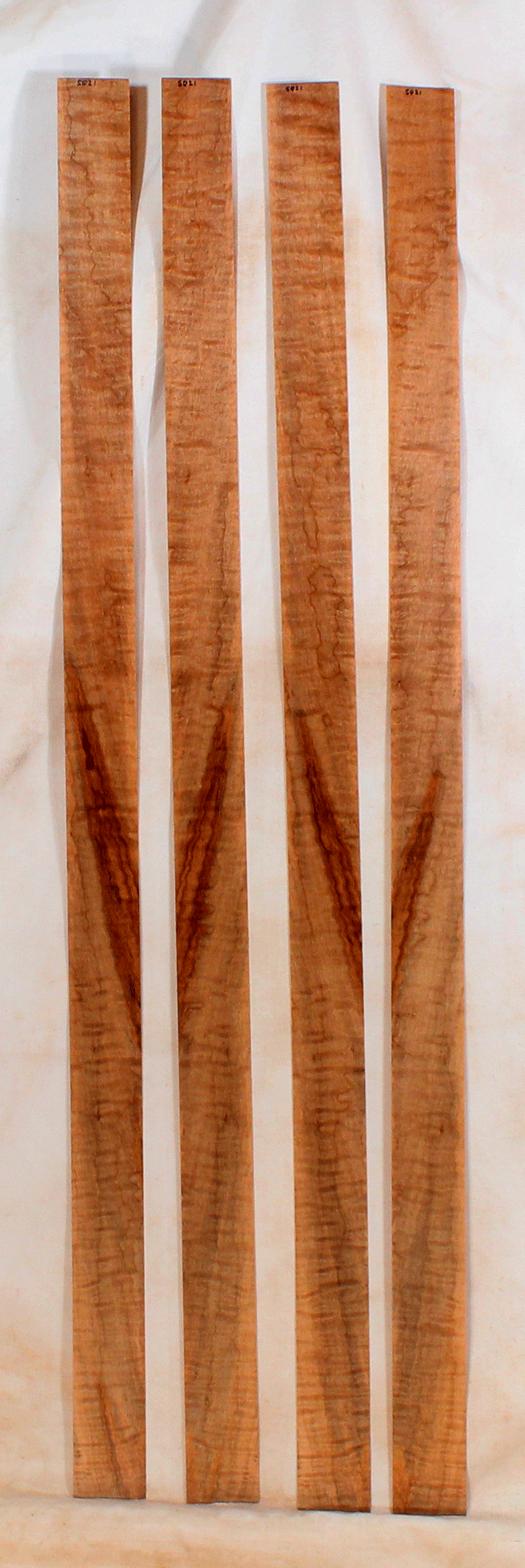 Maple Bow Veneer (SQ21) — Wood From the West